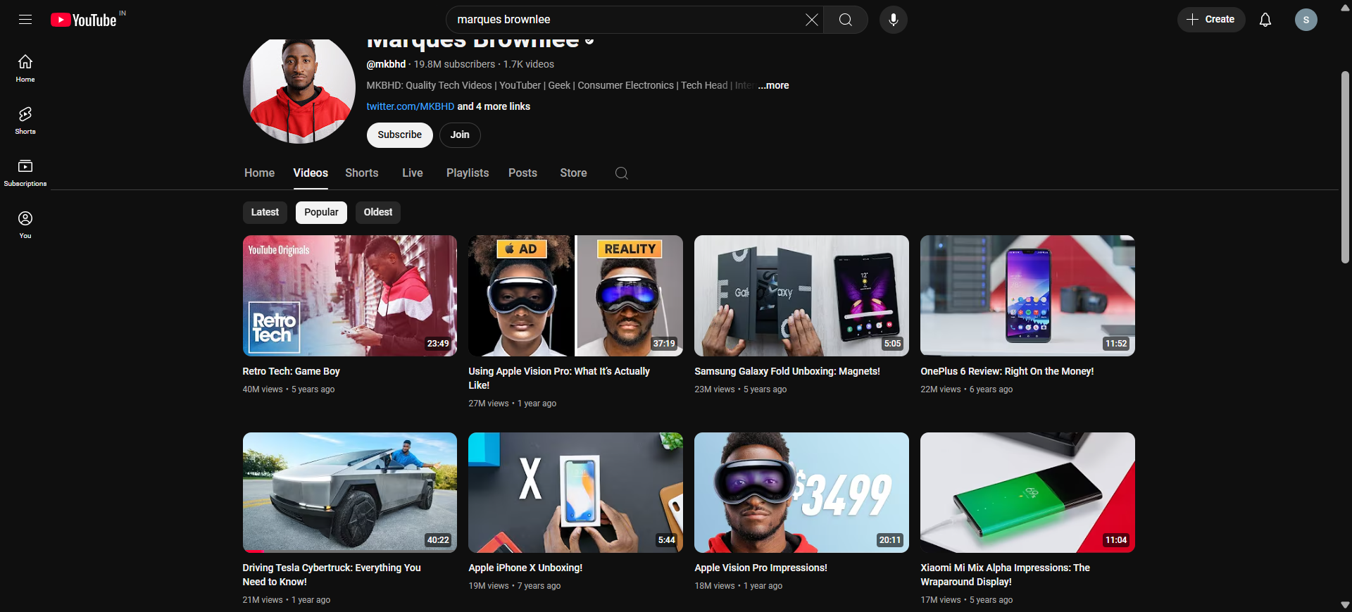 Top YouTube Niches in 2025: Highest Earning & Most Engaging Topics